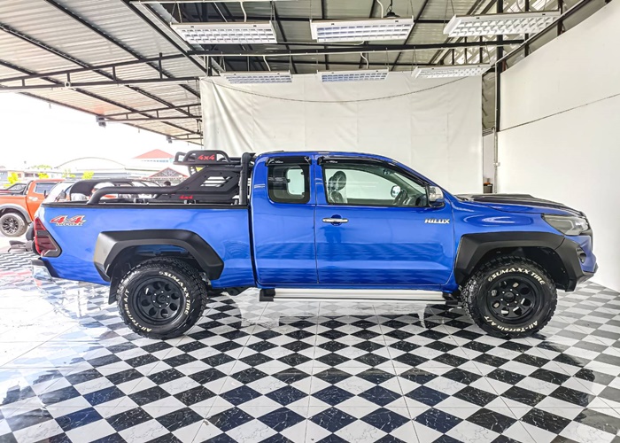 2013 TOYOTA Hilux SMART CAB 2.7 4WD AT Blue | Toyota hilux vigo dealer ...